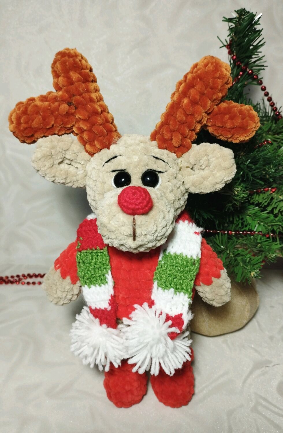 Новогодний олень в интернет-магазине Ярмарка Мастеров по цене 1300 ...