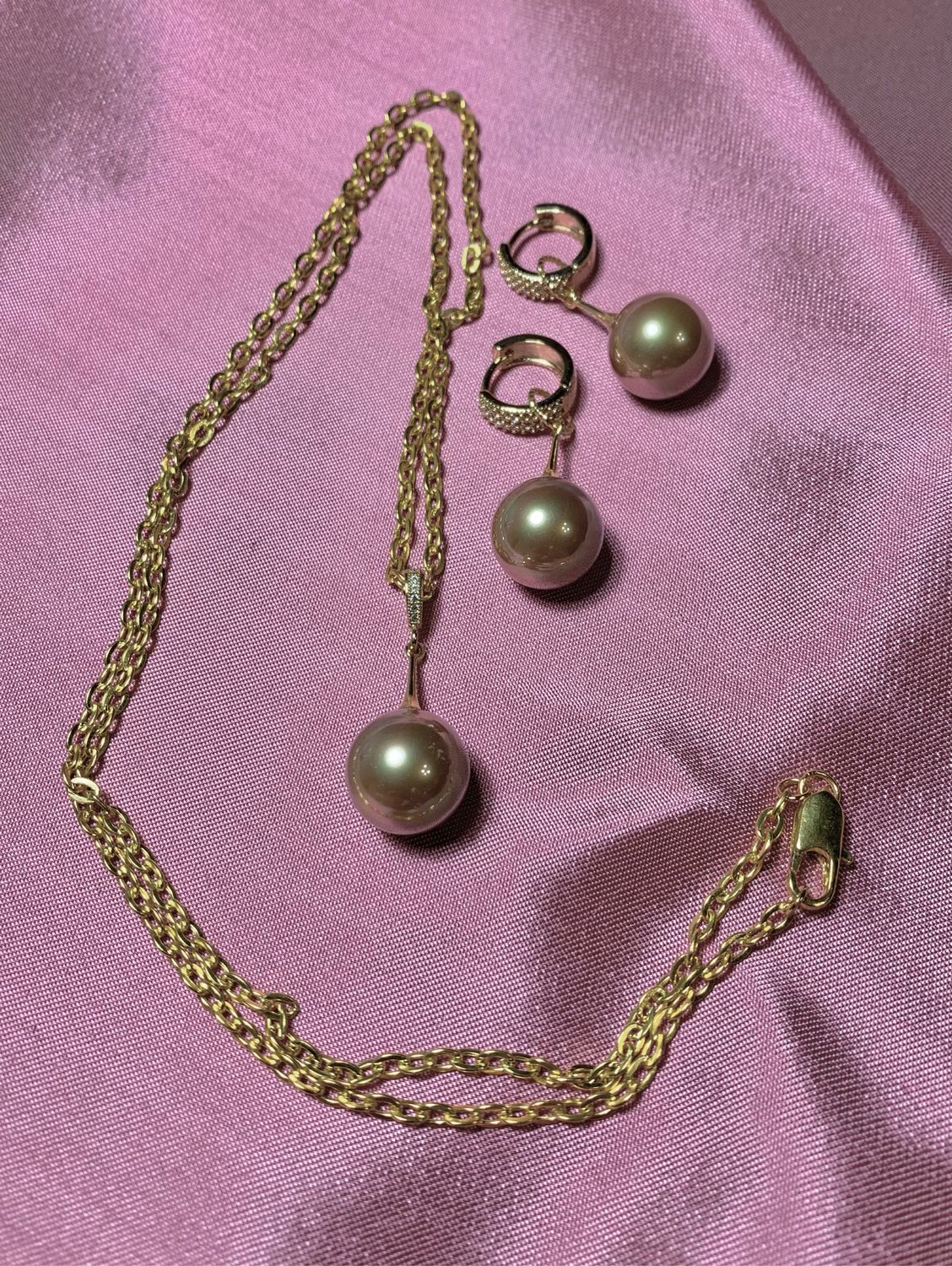 Комплект из жемчуга shell perl – купить онлайн на Ярмарке Мастеров ...